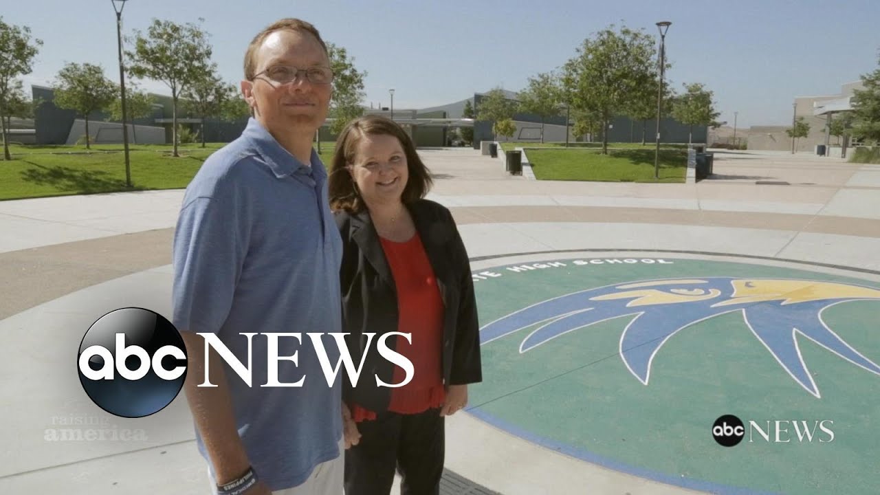 Special education teacher helps student overcome disability - YouTube