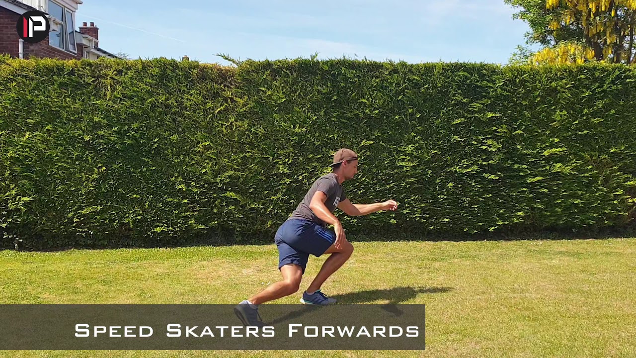 Bounding Speed Skaters Forwards Side View - YouTube