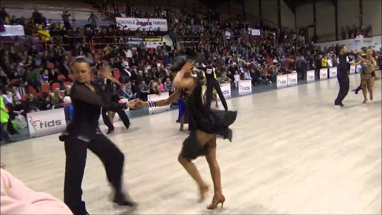 2016 TLC Millennium Dance - Edgar Marcos & Alina Nowak - Over16 La 1R ...