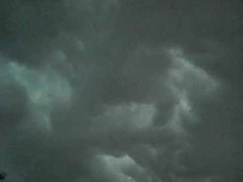 Pre-tornado cloud rotation - part 2 - YouTube