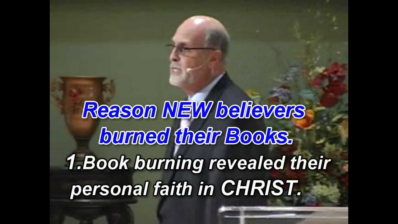 Book Burning 10-6-2013 HPT Pastor Greg Nethercutt - YouTube