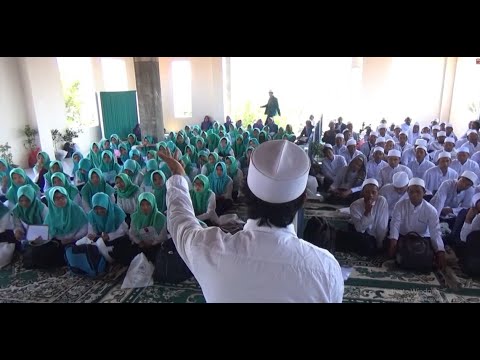 TA'ARUF STAI AL FITHRAH 2018 (Part 3) support by : Al Wava TV - YouTube