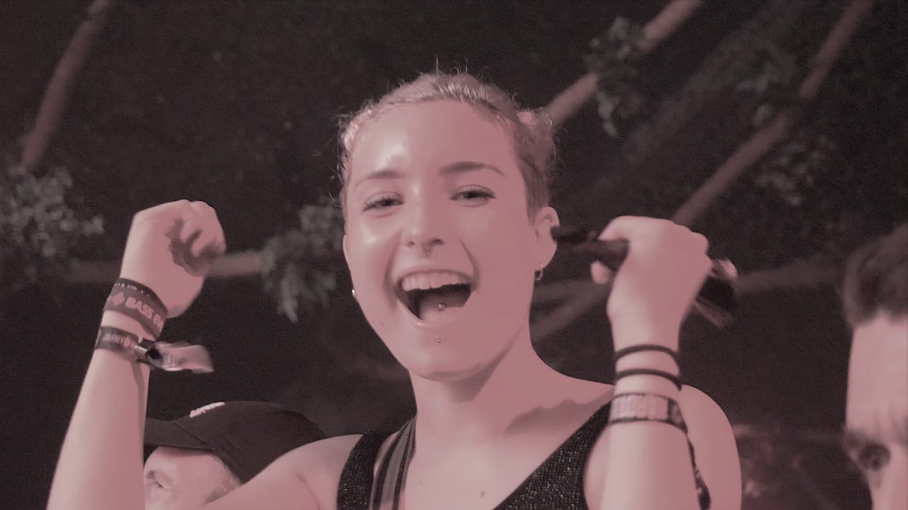 Bulletproof - Gladiator Videoclip - YouTube