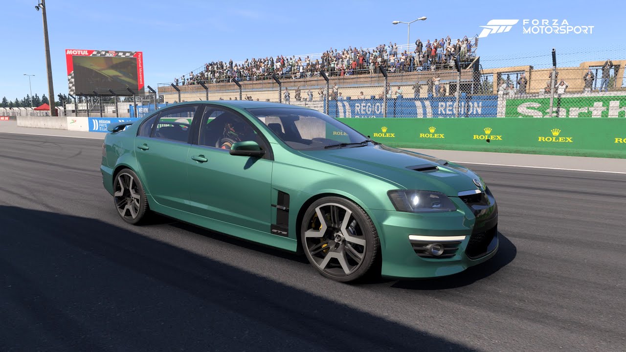 Forza Motorsport . HSV GTS '2011' . Car Test Drive Burnout Speed Crash ...