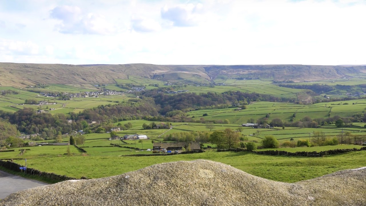 Time Lapse of the Calder Valley from Great Rock near Blackshawhead ...