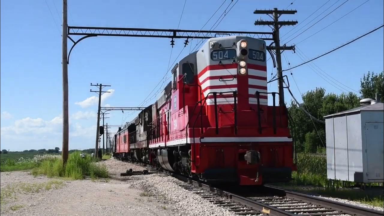 CQ&B 504 and SP 1518 on the Coach Train at IRM - YouTube
