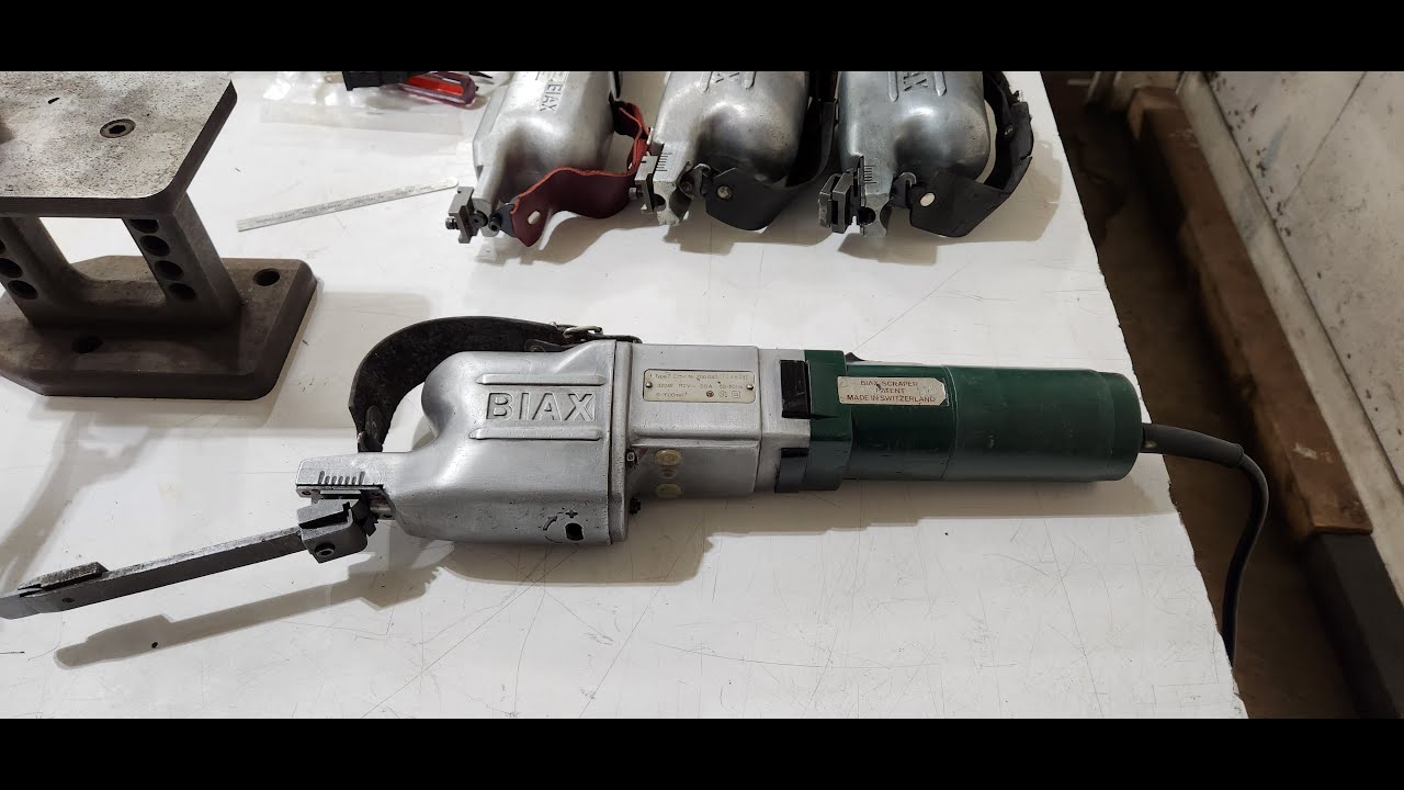 Assembly of a Biax 7 ELM - YouTube