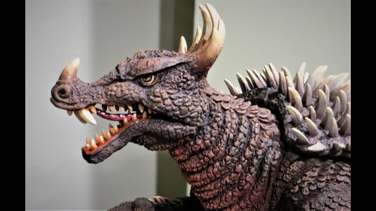Pao Anguirus 68 Model Kit! - YouTube