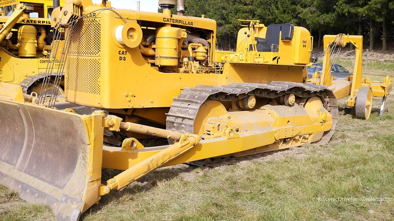 Caterpillar D8 Cable Bulldozer with a Le Tourneau Ripper - YouTube