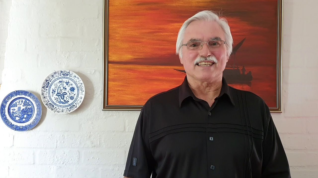 157. Spreuke 11:25 Inspire GuROUX - YouTube