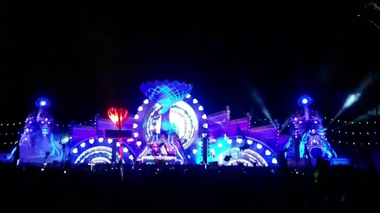 Alan Walker Faded at Kinetic Field Stage EDC Las Vegas Friday 6-18-2016 ...