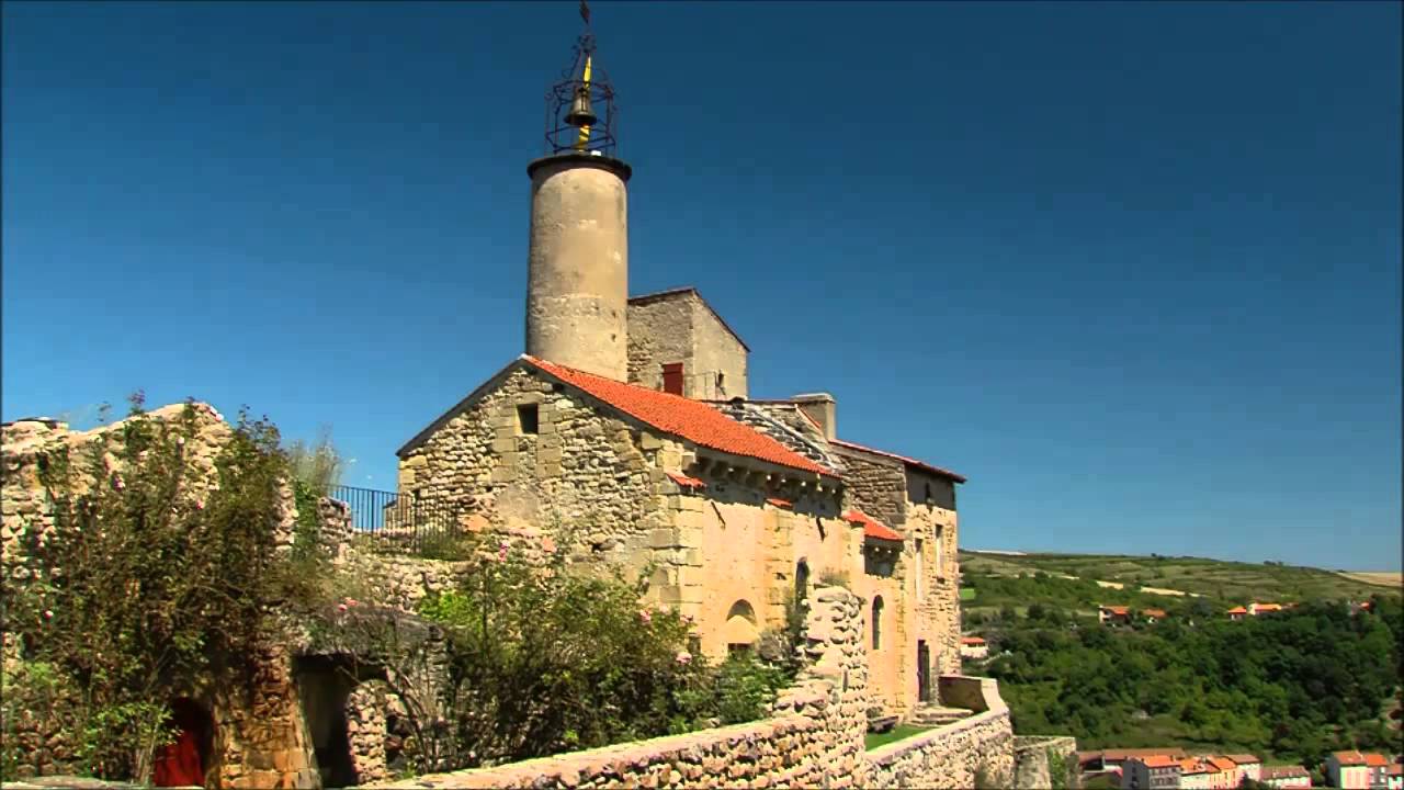 Champeix, cité des jardins - YouTube