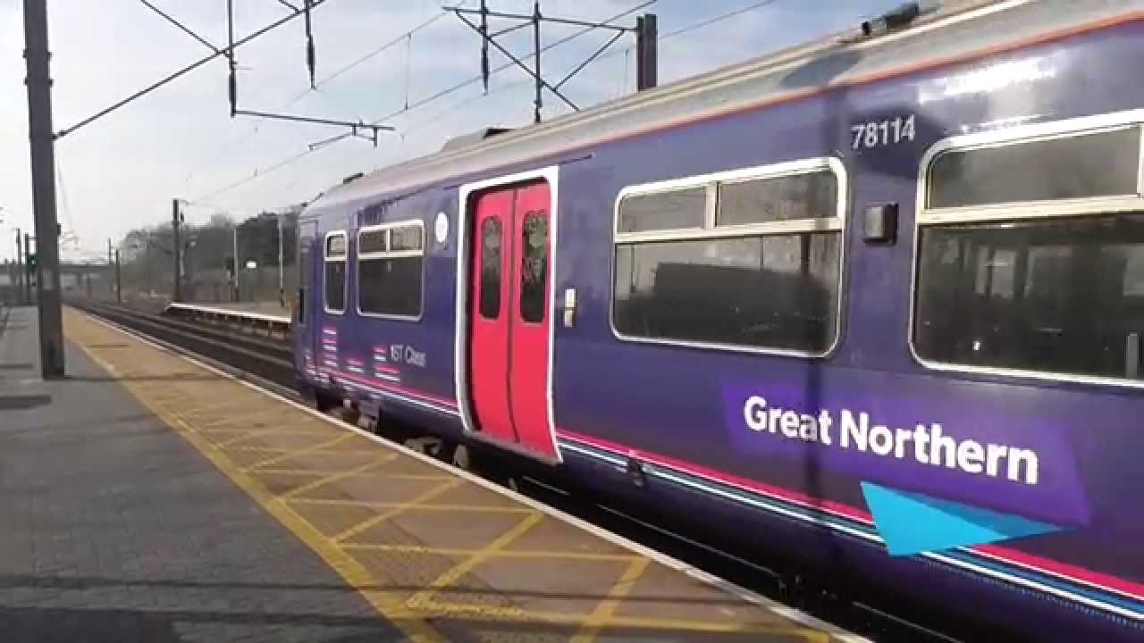 Great Northern Class 321 Departing Stevenage (10/4/15) - YouTube