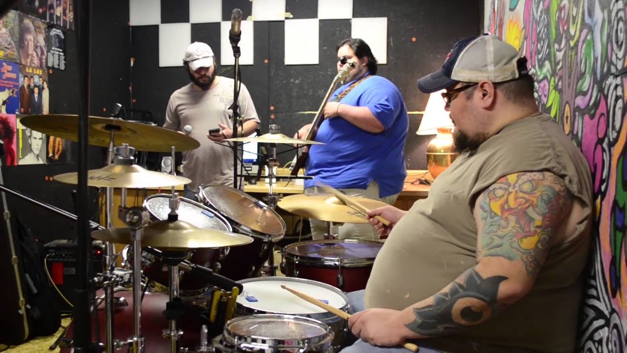 Out of Touch (live) - Joe Wolf & the Munger St. Band - YouTube