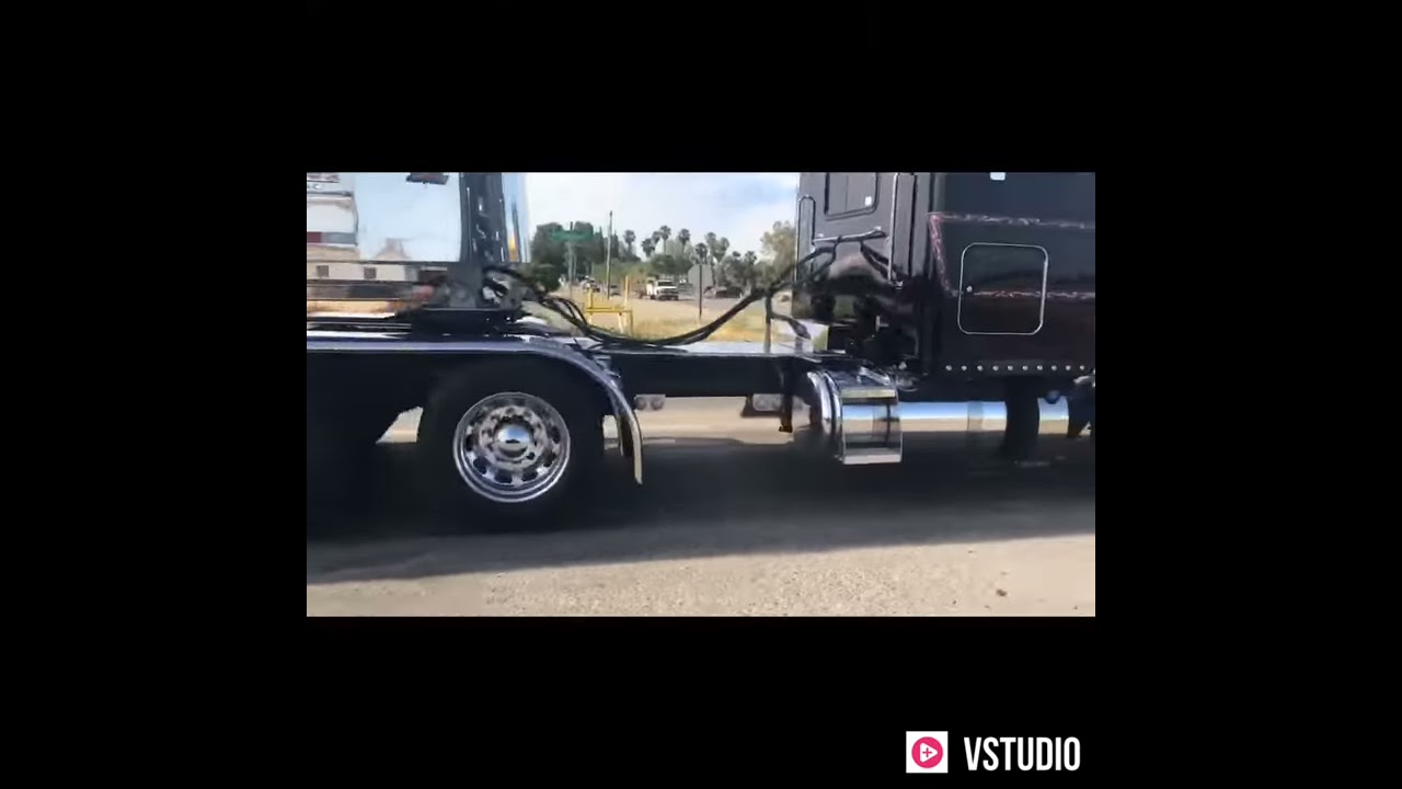 BLACK PETERBILT 389!! CUSTOM AND LOWERED - YouTube
