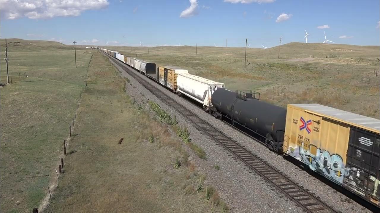 EBD Union Pacific mixed freight descends Sherman Hill @ Borie WY 9/18/2022 - YouTube