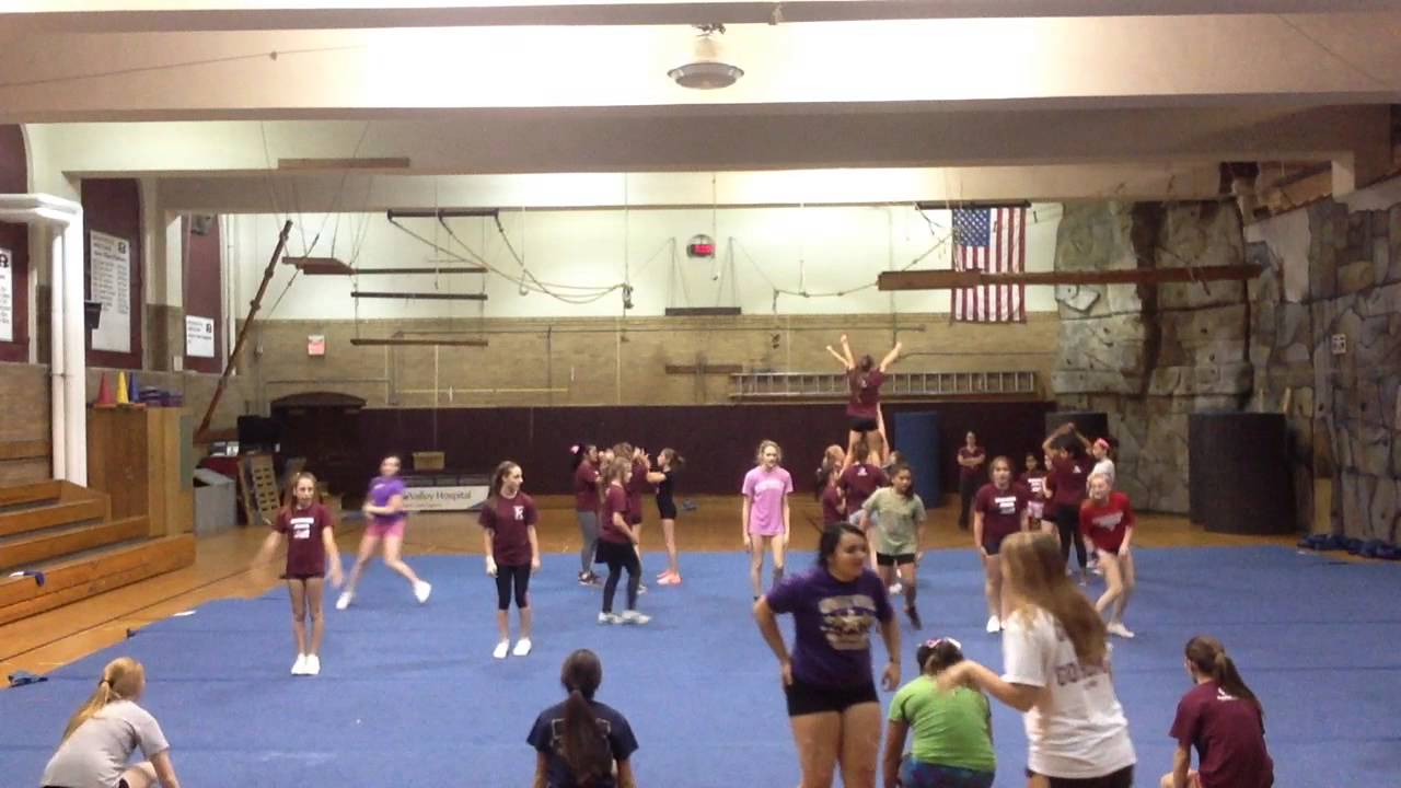 Ridgewood cheer Rec 7/8 grade practice halftime - YouTube