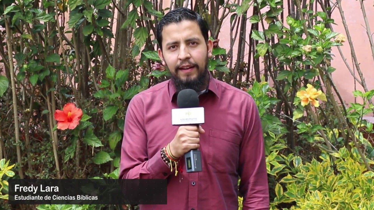 Estudiante destacado por mejor resultado en Saber Pro - YouTube