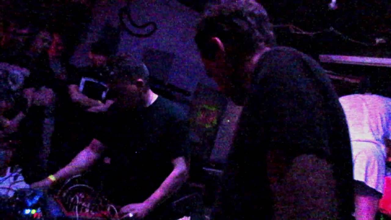 Telecult Powers at Ende Tymes (Silent Barn) 6/4/2016 - YouTube