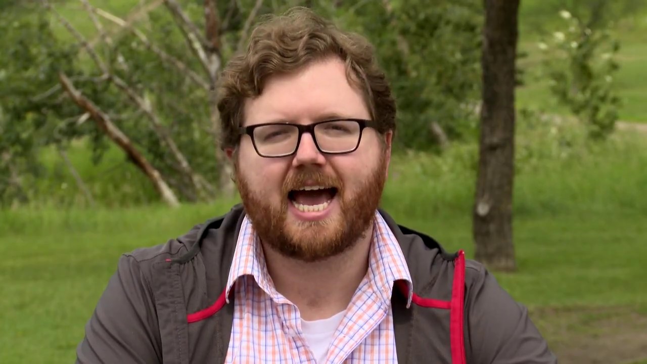 One Minute with Alex Smyth: His Favourite Season - YouTube