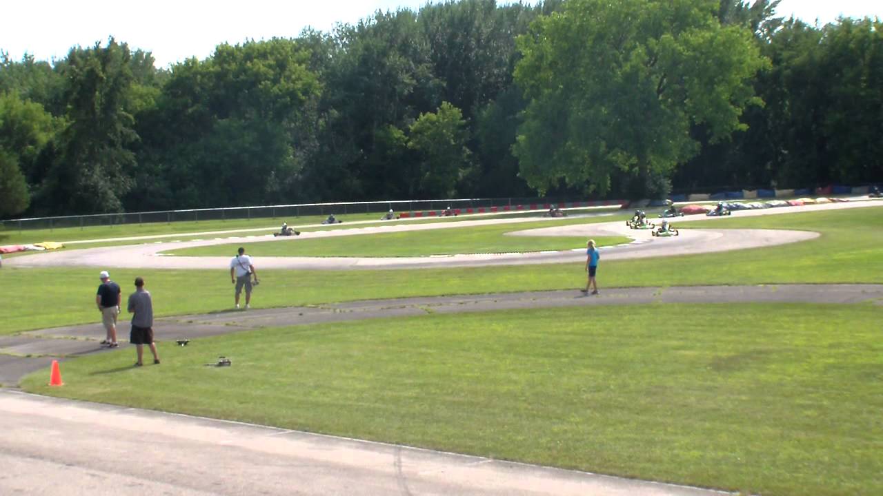 Badger Race #6 Yamaha YBX - YouTube