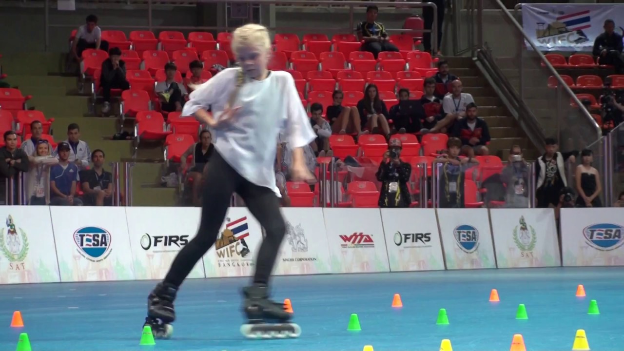 2016 WIFC Classic Slalom Junior Women 1st Place Bogdanova Sofia (RUS ...