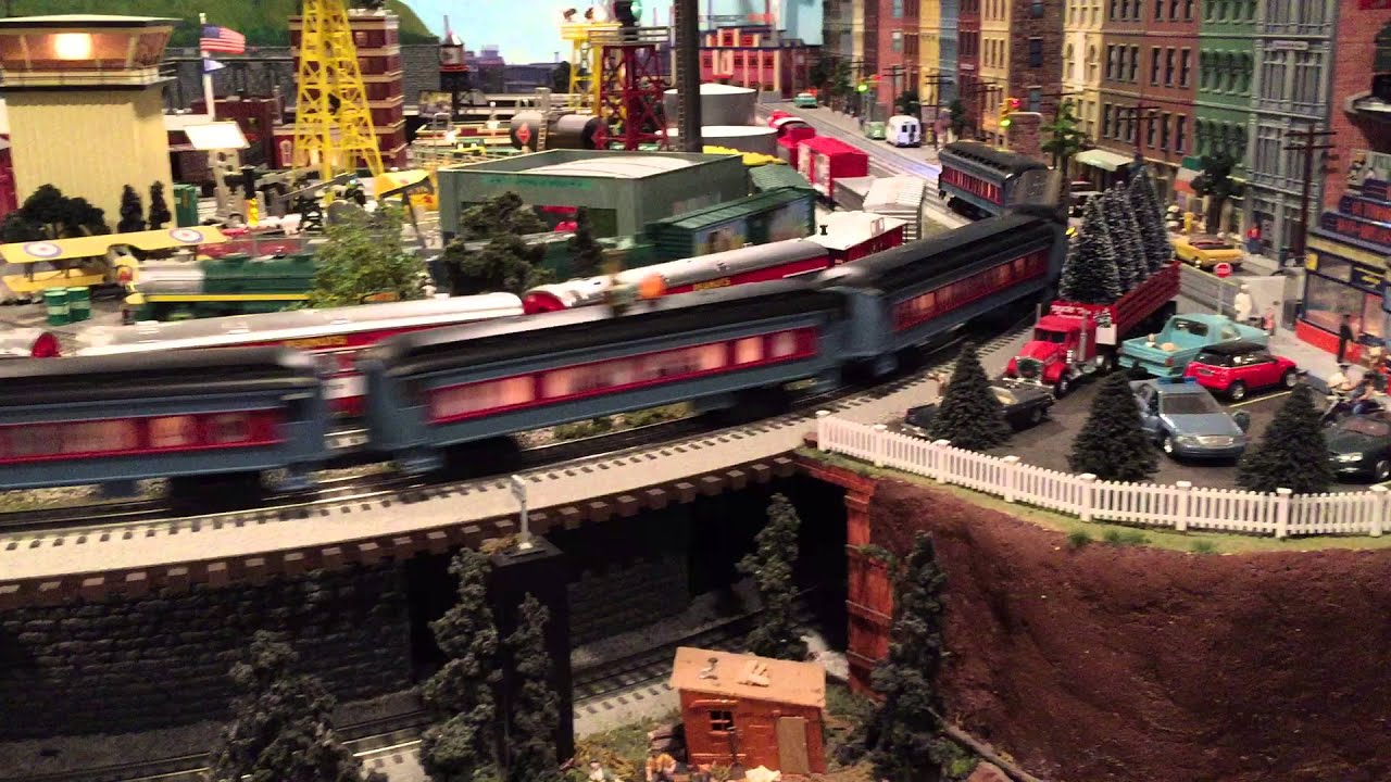 O-Gauge Christmas 2015 trains layout. - YouTube