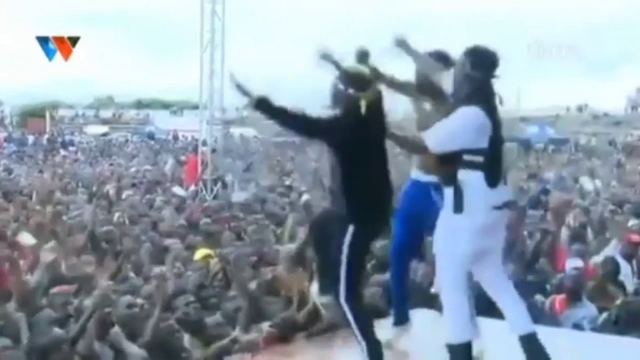 Tetema live performance diamond ft rayvanny - YouTube