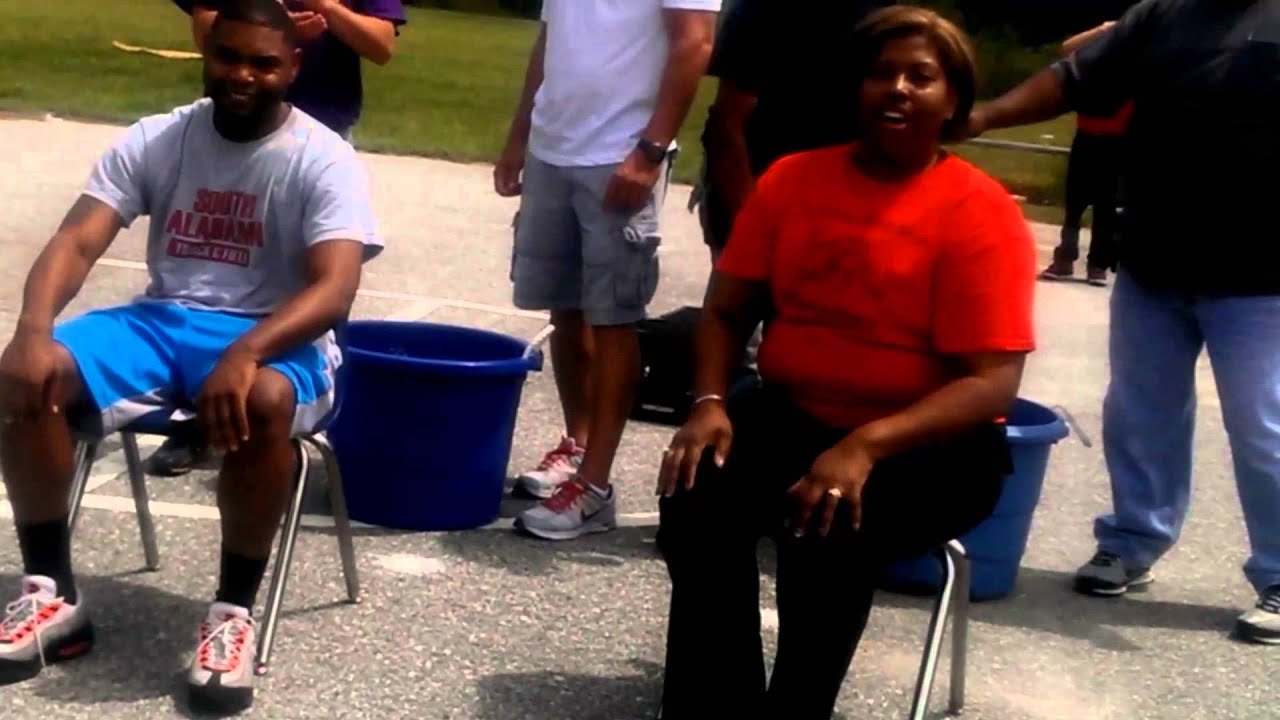 ALS Ice Bucket Challenge: Collins-Rhodes Elementary School - YouTube