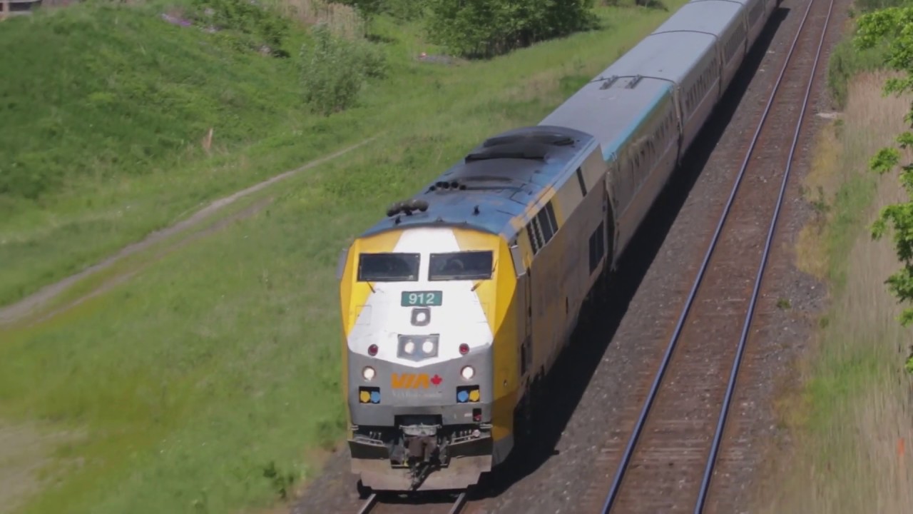 VIA Rail train #72 (Windsor-Toronto) approaching London ON (2020-Jun-08 ...