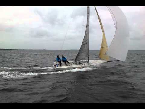 Cork 1720 tijdens 40 mijl van Bru 2011 - YouTube