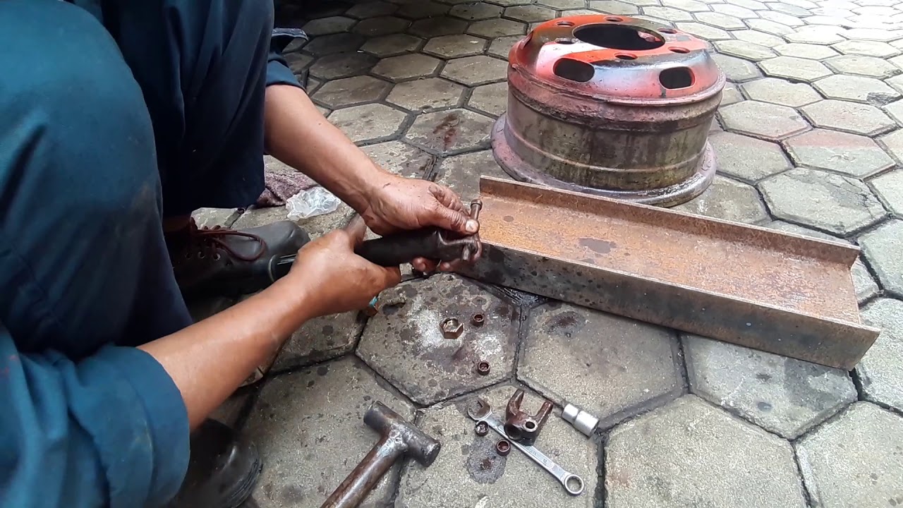 Cara membuka dan memasang joint setir - YouTube