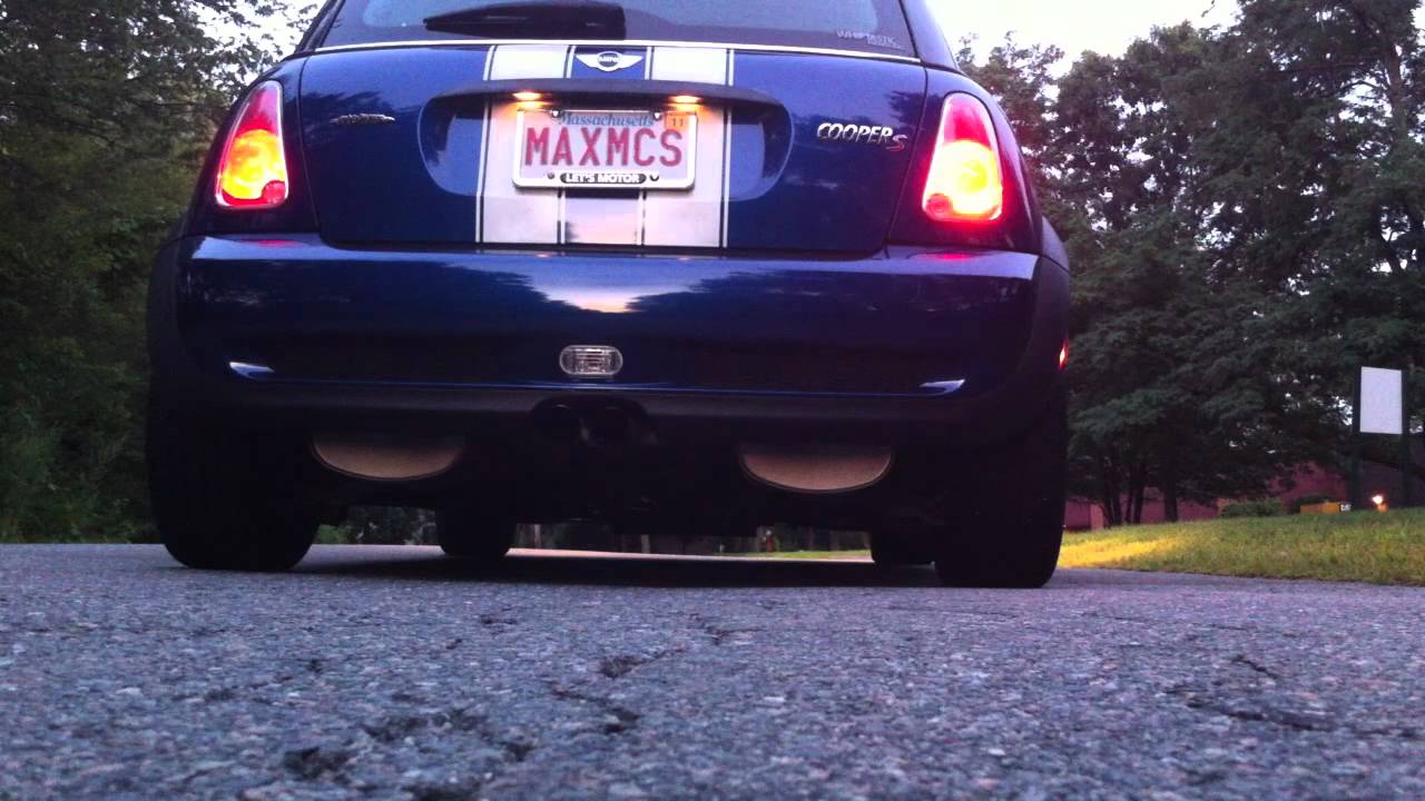R53 MCS JCW Exhaust - YouTube