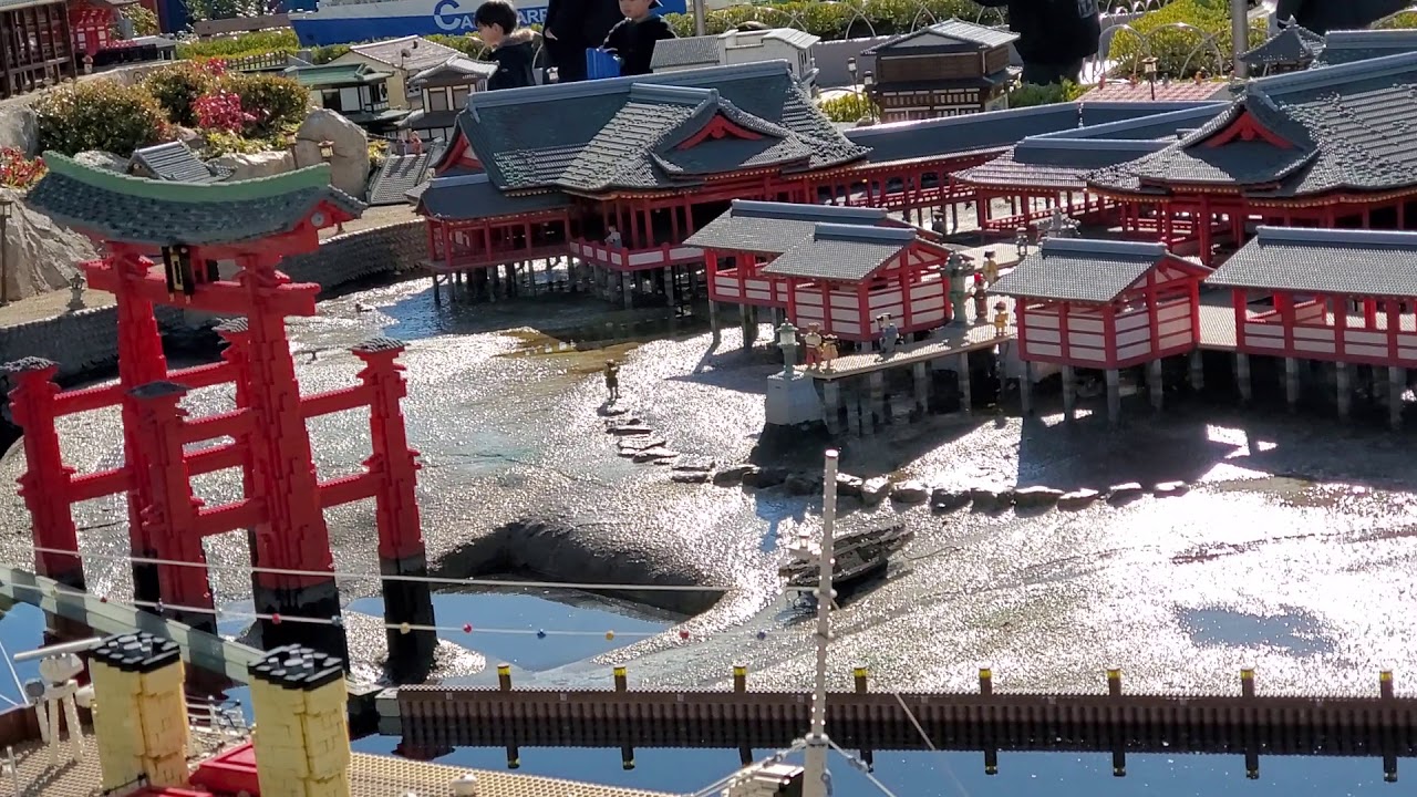 Cha cha shows you the lego models - YouTube