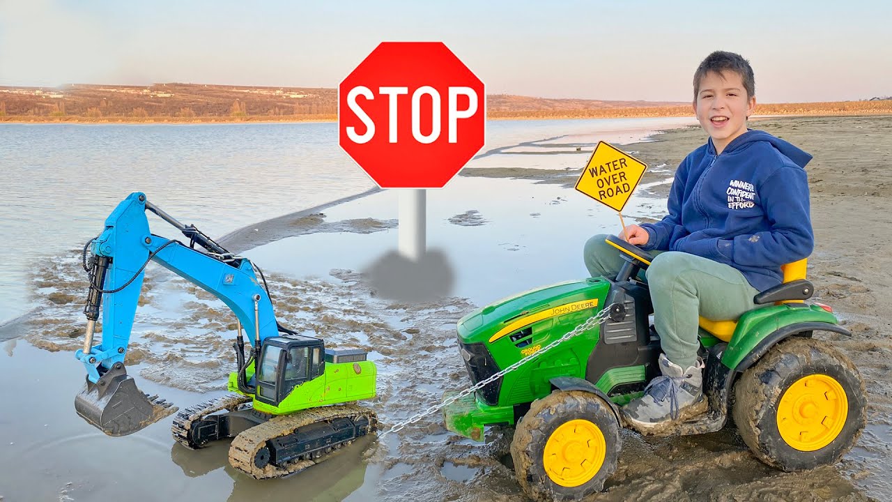 Learning road rules and mud challenge tractor video collection. Darius ...