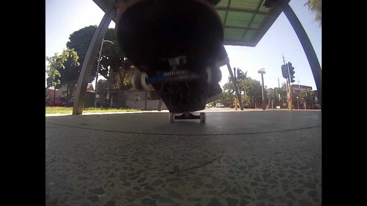5 tricks with Daniel Theron - YouTube