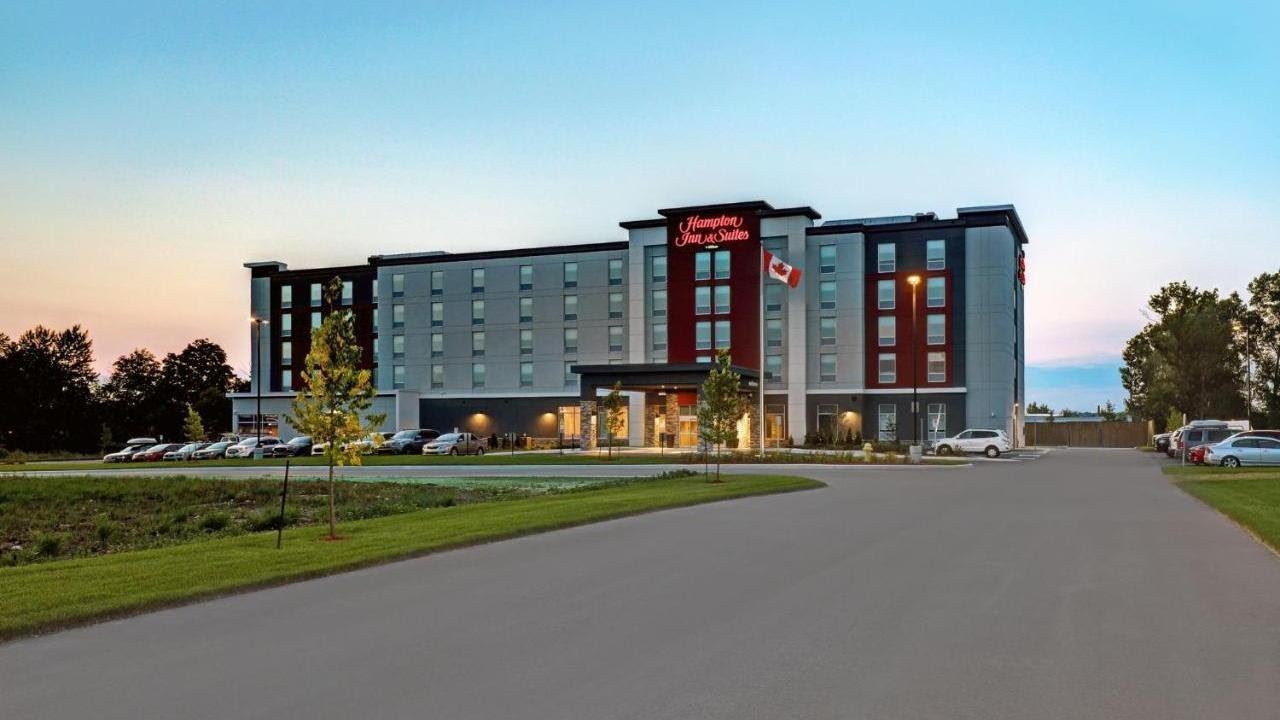 Hampton Inn & Suites Belleville, Belleville, Canada - YouTube