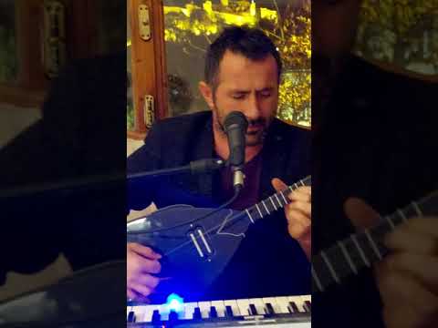 Gözünün Yeşiline Bin Aşık Feda Olsun...