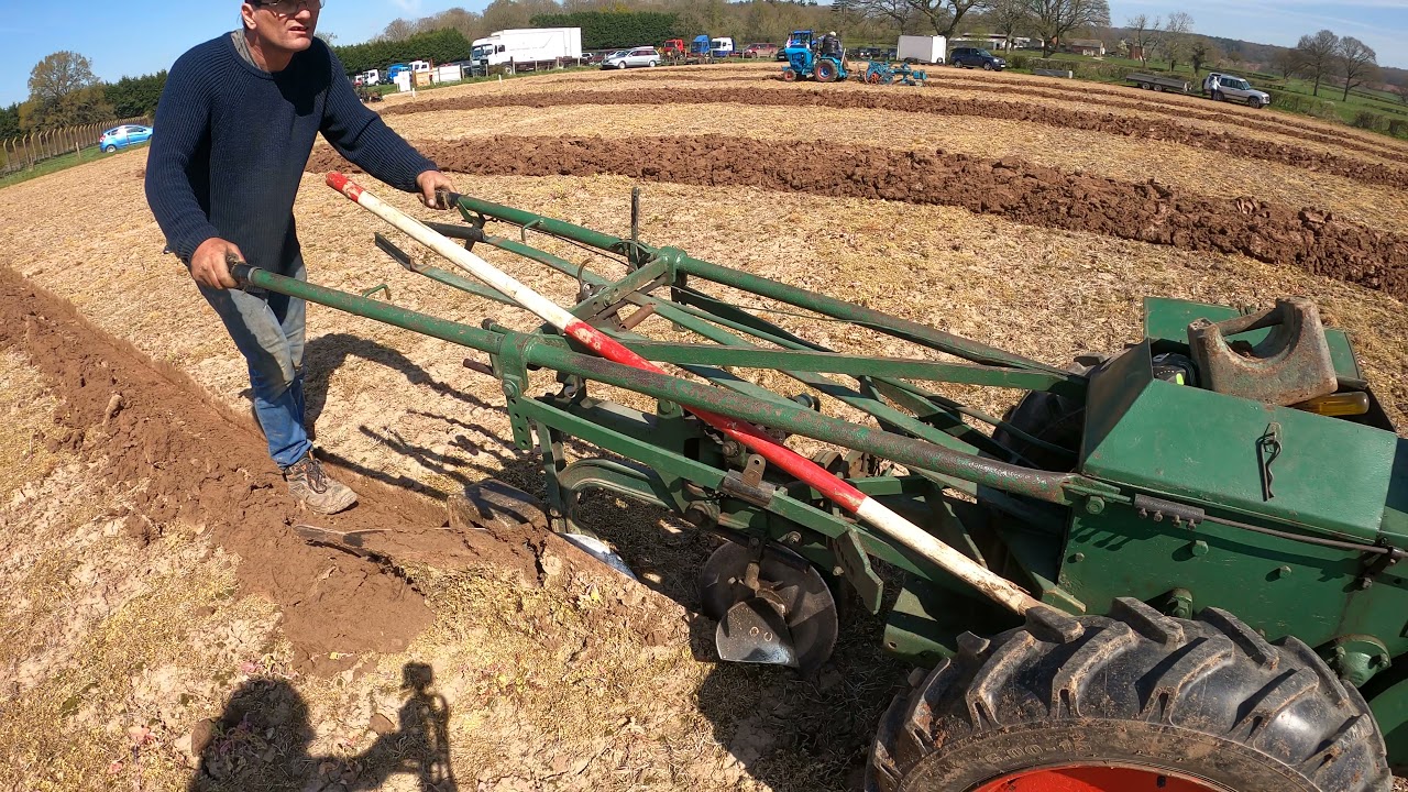 1948 Trusty 600cc Single Cylinder Petrol Pedestrian 2 Wheeled Tractor ...