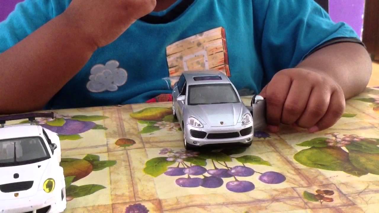 Petron porsche toy car review by z8 - YouTube