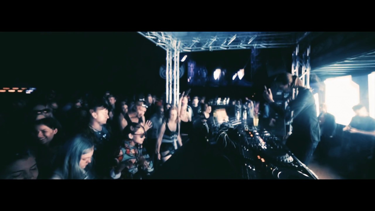 Axel Thesleff & Electric Castle '17 - YouTube