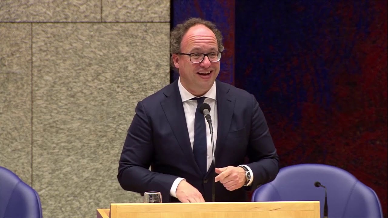 Minister Koolmees over de webmodule - YouTube