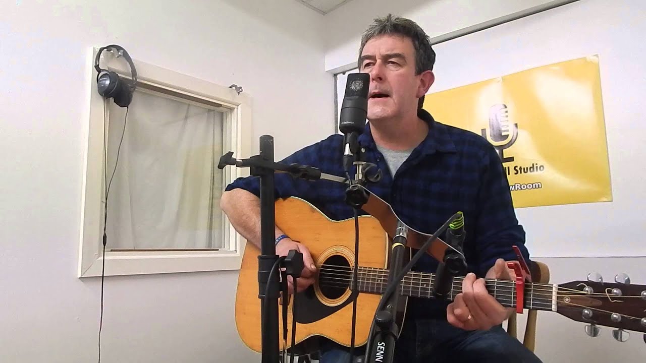 "I Will" - The Beatles (Tom Bolger Cover) - YouTube
