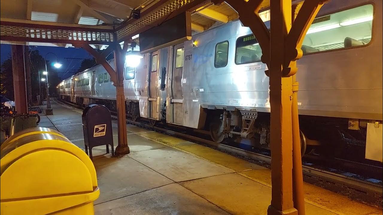 MNR/NJT: Hoboken bound ALP-46 locomotive Comet V Morris & Essex Line arrives and leaves ...