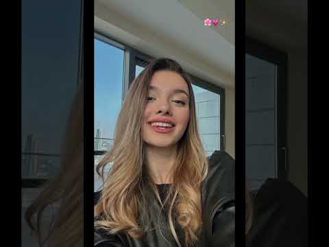 TUTARMI? SARISIN KIZMLARMI ESMER KIZLAR MI #keşfet #aboneolmayiunutmayin #ESBILIK@QEDİRLİ_ESMER