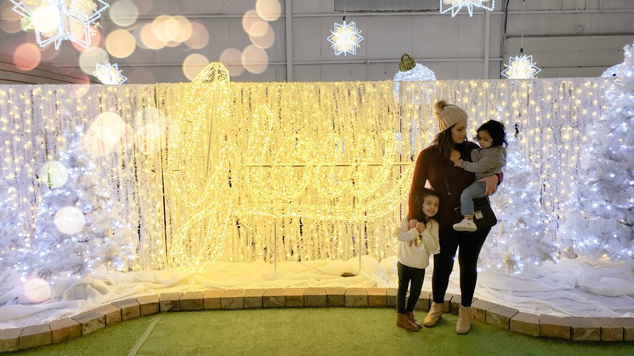 CHRISTMAS GLOW 2019 🎅🎄| HOLIDAY SEASON INDOOR LIGHTS FESTIVAL | FAMILY ...