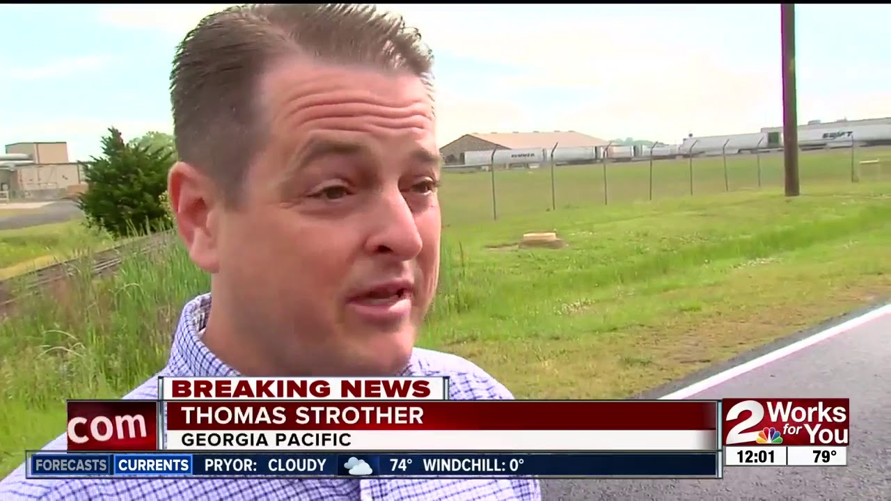 Efforts to put out Muskogee paper mill fire still underway - YouTube