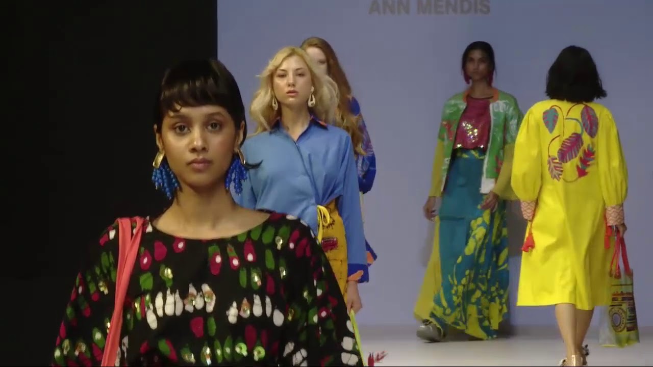 MBFWSL'18 | Ann Mendis - YouTube