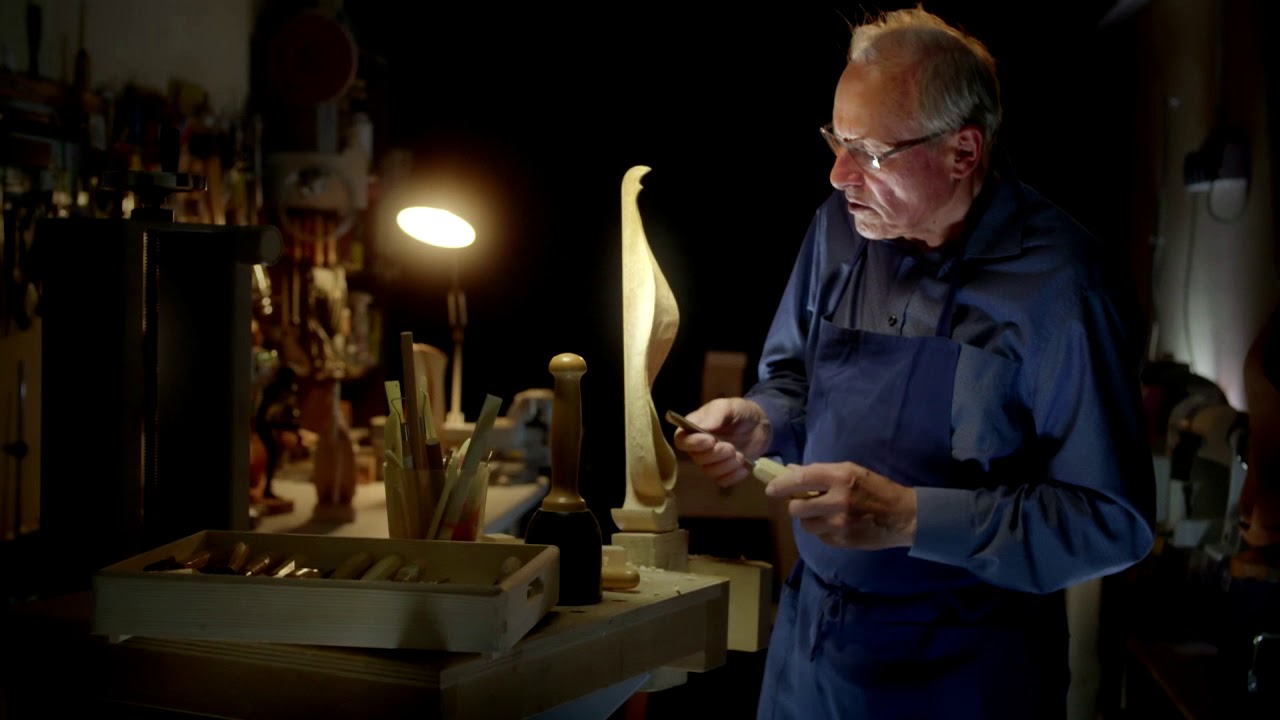 Videoclip: Der Schnitzer - YouTube