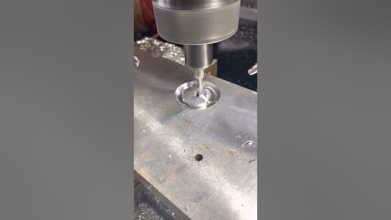 Anilam crusader m cnc machining - YouTube